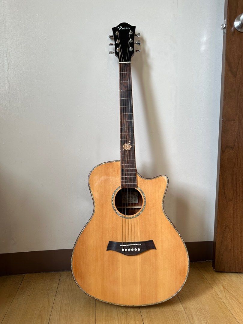 Rosen Guitar (like brand new - lady owned), Hobbies & Toys, Music ...