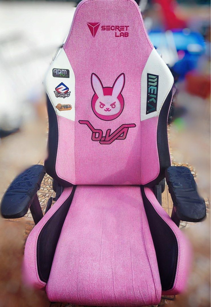 Secret lab d.va gaming chair, Furniture & Home Living, Furniture ...