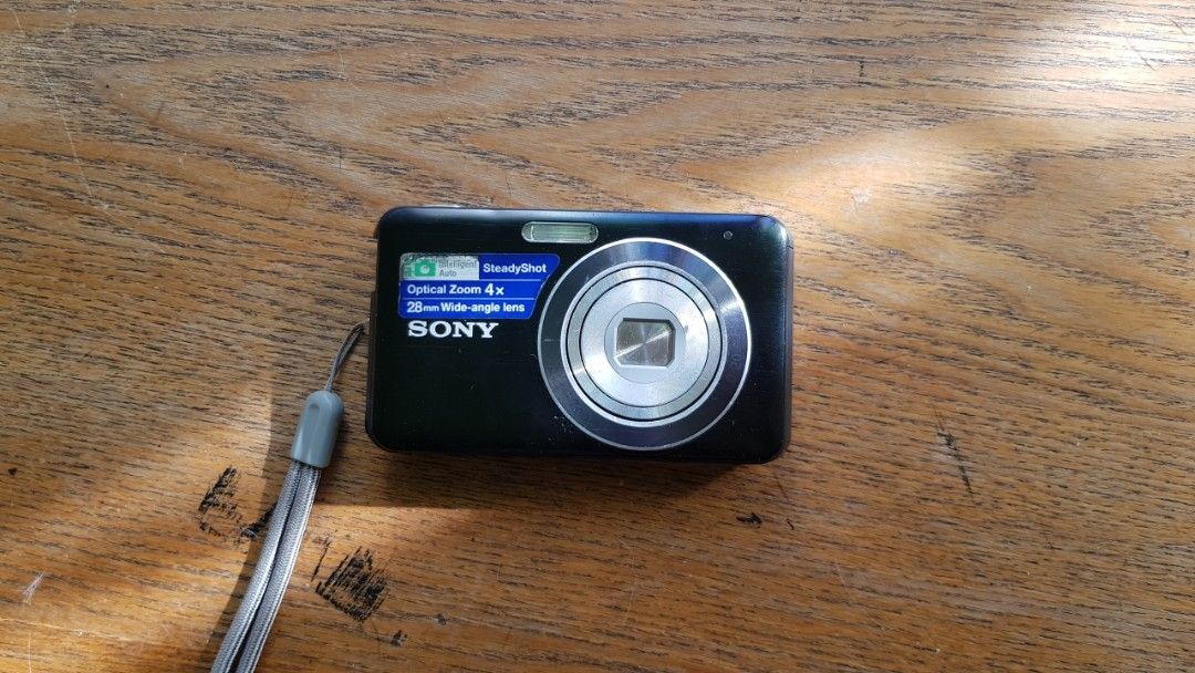 SONY Cyber-shot DSC-W310, Photography, Cameras on Carousell