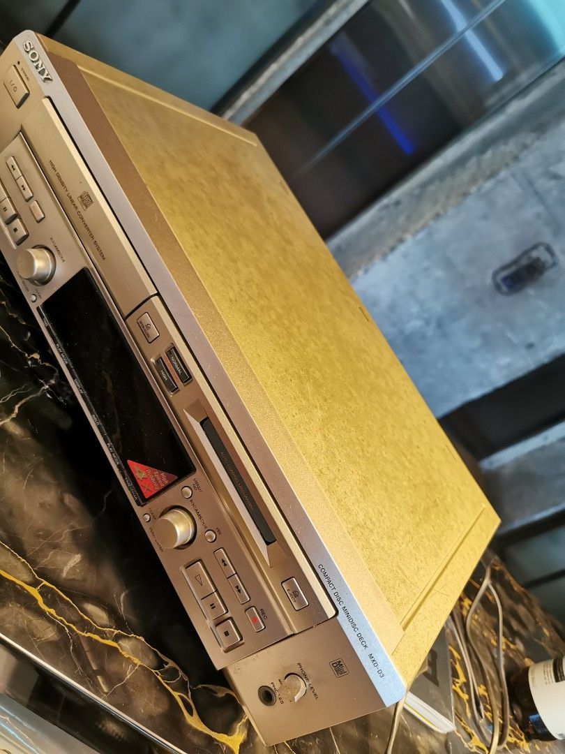 Sony 懷舊MD機，清屋。, 家庭電器, 電視 & 其他娛樂, 娛樂系統及智能家居產品 - Carousell