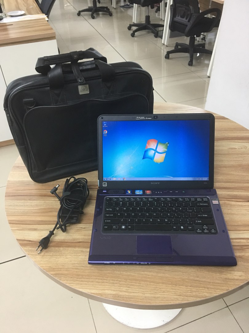 Sony Vaio Core i5 gen 2 4/500gb Purple Like New bkn asus hp macbook ...