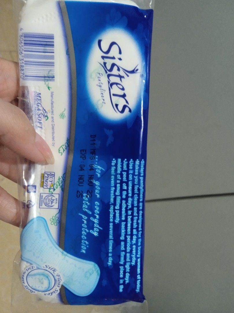 Take All 32 Pcs Sisters Panty Liner On Carousell
