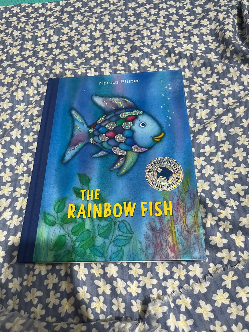 The Rainbow Fish (Hard cover), Hobbies & Toys, Books & Magazines ...