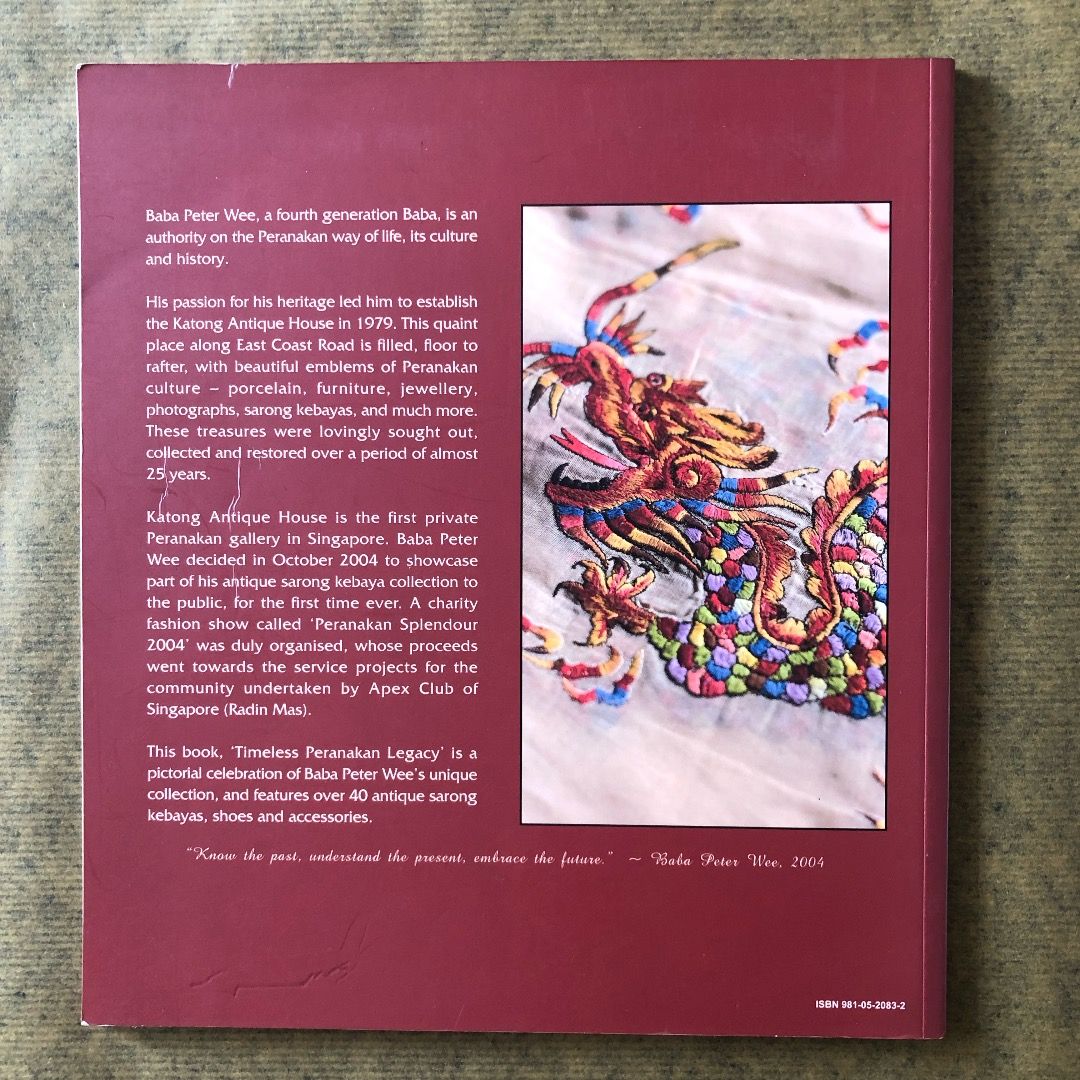Timeless Peranakan Legacy: A Pictorial Celebration: The Antique Sarong ...