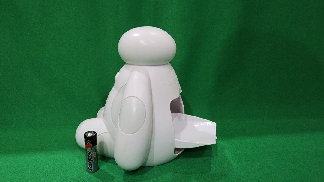 Tokyo Disney Resort Big Hero 6 Seating Baymax Container, Hobbies & Toys ...