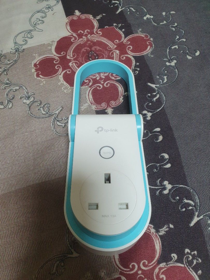 RE360 AC1200 Wi-Fi Range Extender with AC Passthrough Tp-Link with RJ45 ...