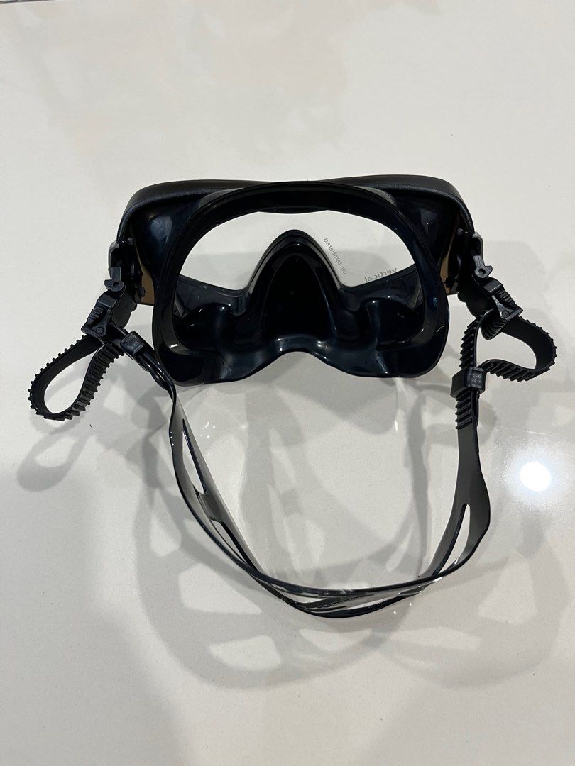 V.Dive Vertical Mask, Sports Equipment, Sports & Games, Water Sports on ...