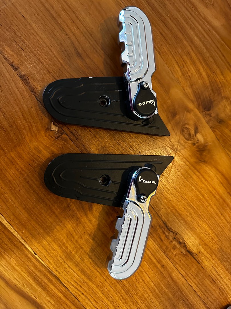 Vespa footrest for pillion rider, Motorcycles, Motorcycle Accessories ...