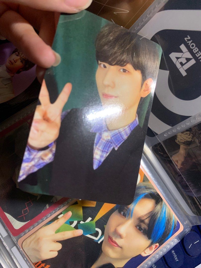 XDINARY HEROES GUNIL PHOTOCARD, Hobbies & Toys, Memorabilia ...