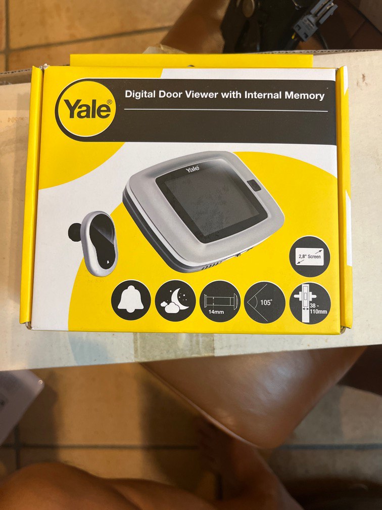 Yale digital viewer with internal memory, Furniture & Home Living ...
