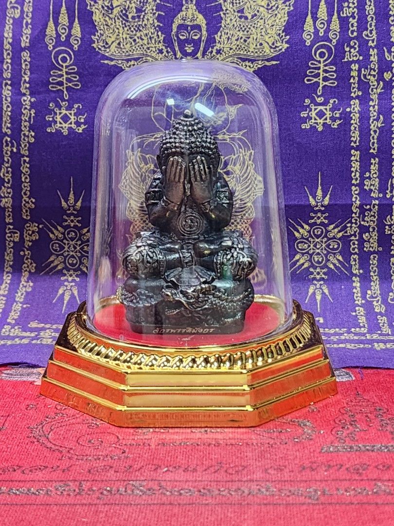 3 inch phra pidta bucha with display box Wat khao or, wat phra mahathat ...