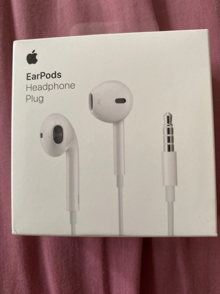 Apple EarPods with Headphone Plug, Mobile Phones & Gadgets, Mobile ...