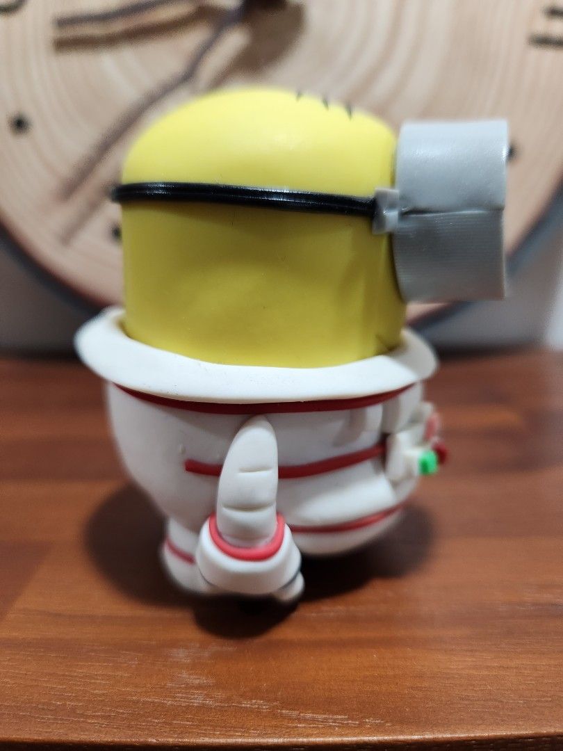 ASTRONAUT MINION ORNAMENT DISPLAY, Hobbies & Toys, Toys & Games on ...