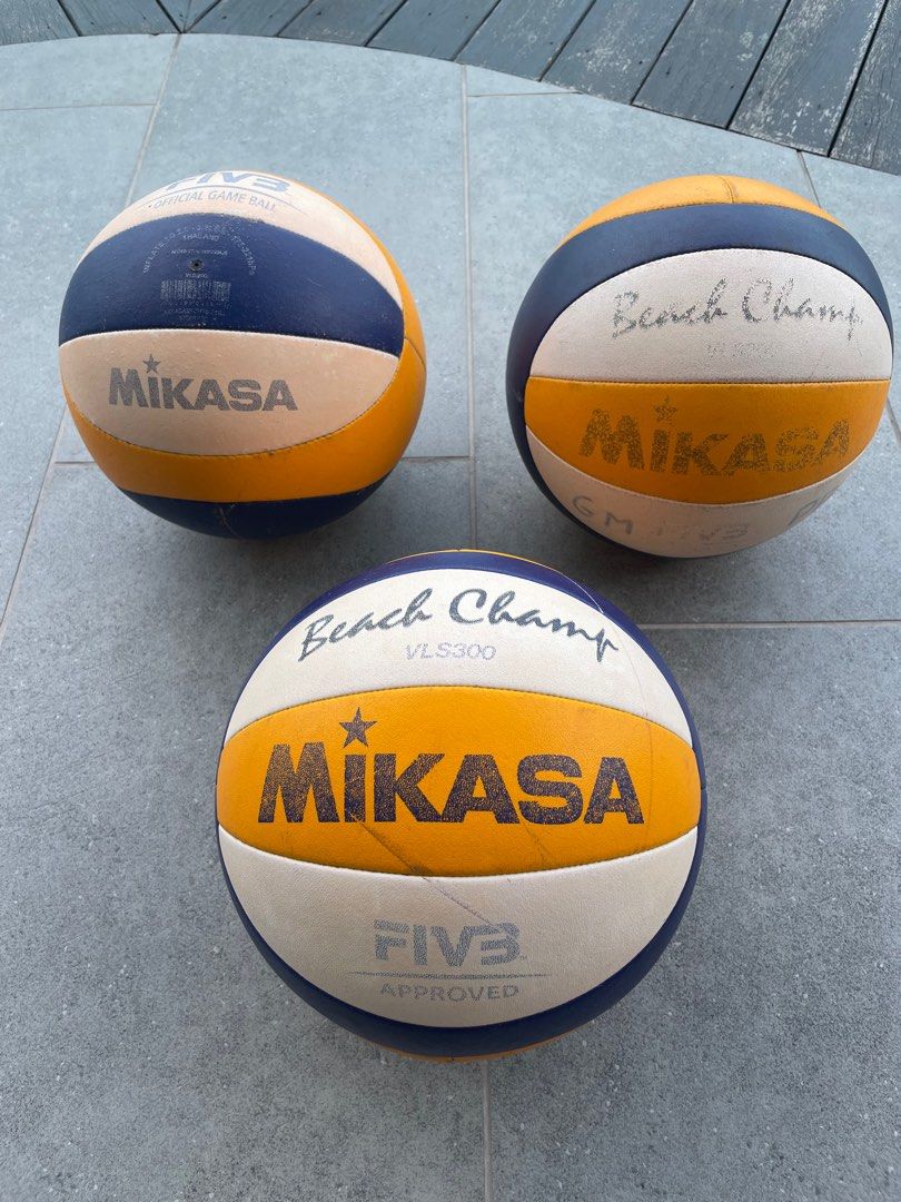 Beach volleyball, Sports Equipment, Sports & Games, Racket & Ball ...