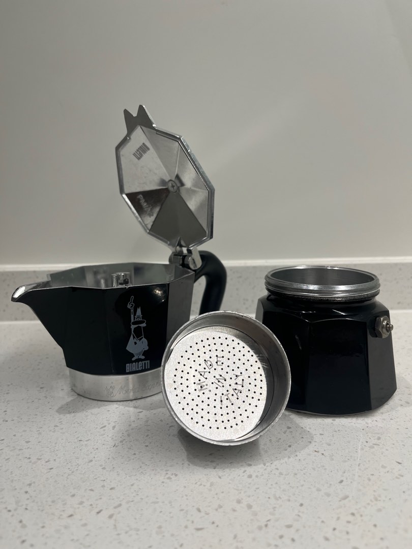 bialetti moka pot, TV & Home Appliances, Kitchen Appliances, Coffee ...