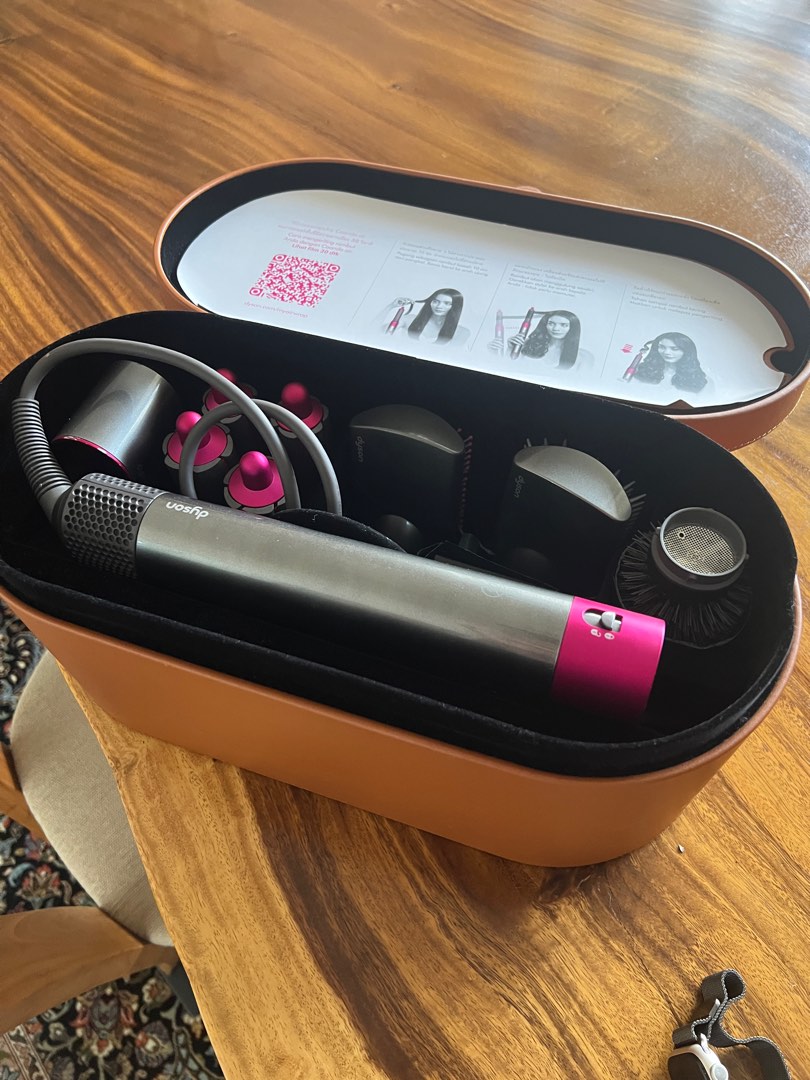 Dyson Airwrap Complete Set, Beauty & Personal Care, Hair on Carousell