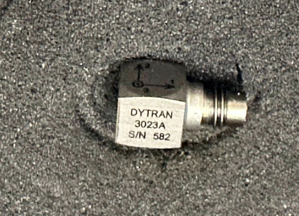 Dytran 3023A Triaxial LIVM Accelerometer CASE GROUNDED Precision ...