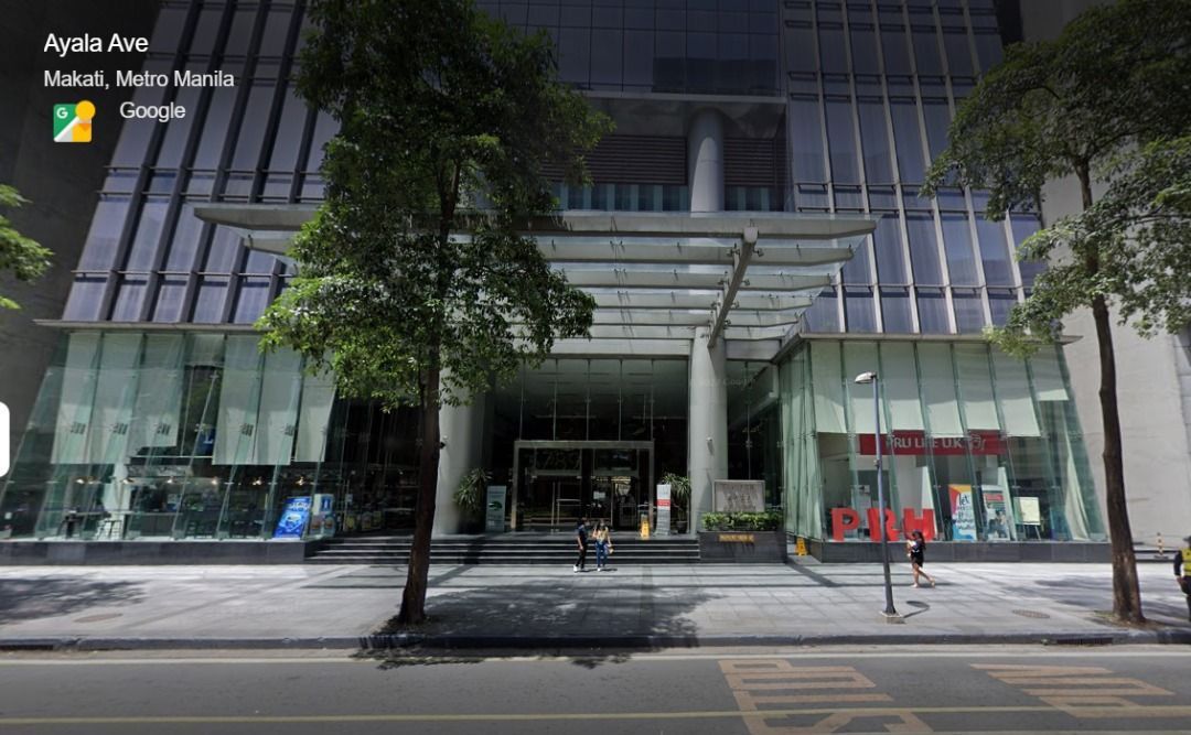 FOR RENT: Tower 6789 1566 sqm office space with workstations along ...