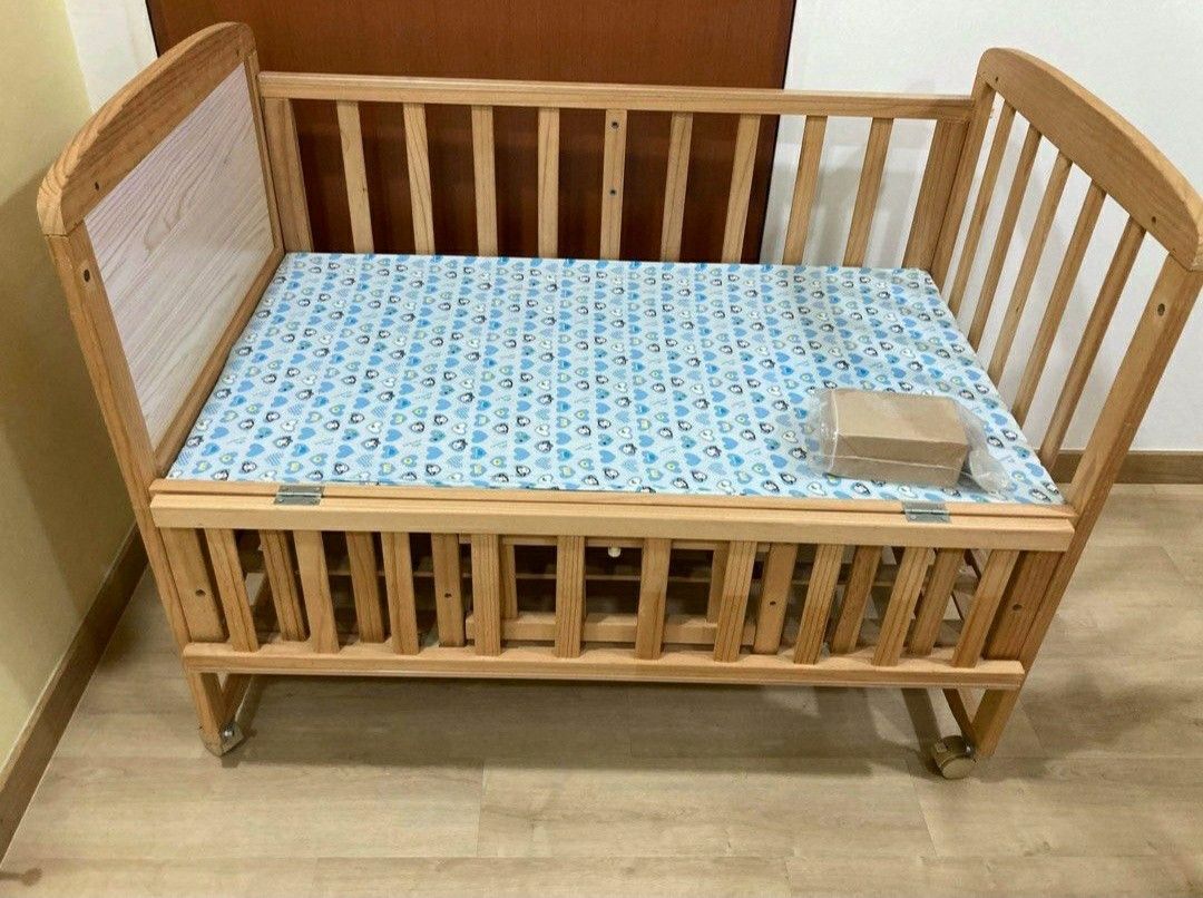 Free Wooden Baby Cot, Babies & Kids, Baby Nursery & Kids Furniture ...