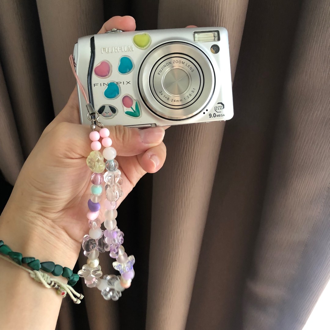 Fuji ccd, Photography, Cameras on Carousell