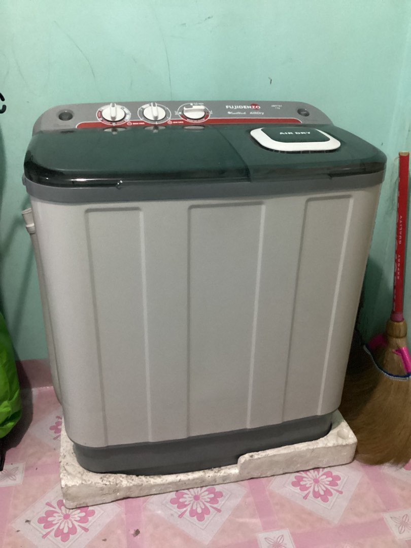 Fujidenzo Washing Machine Twin Tub 7kg capacity, TV & Home Appliances ...