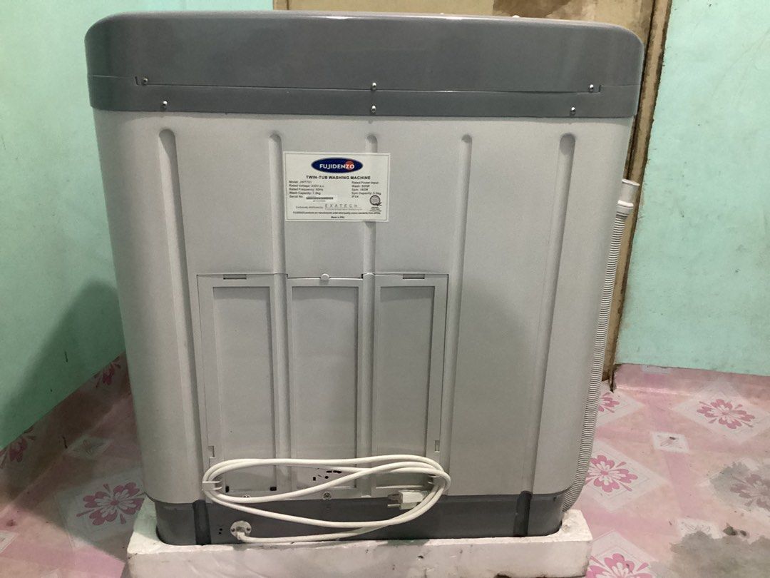 Fujidenzo Washing Machine Twin Tub 7kg capacity, TV & Home Appliances ...