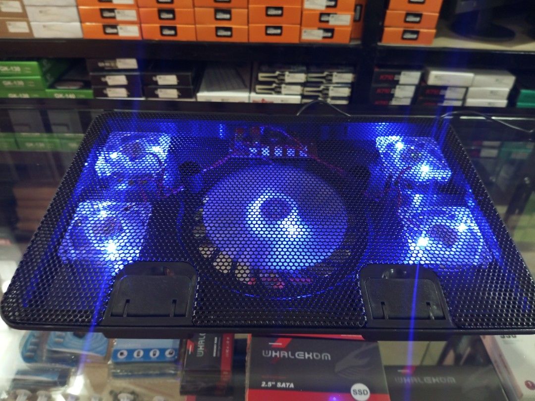 Gigaware Ergonomic Laptop Cooling Pad, Computers & Tech, Parts ...