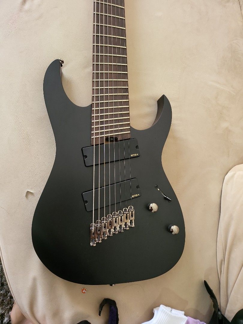 Ibanez 8 string fanned fret with emg pickup, Hobbies & Toys, Music ...