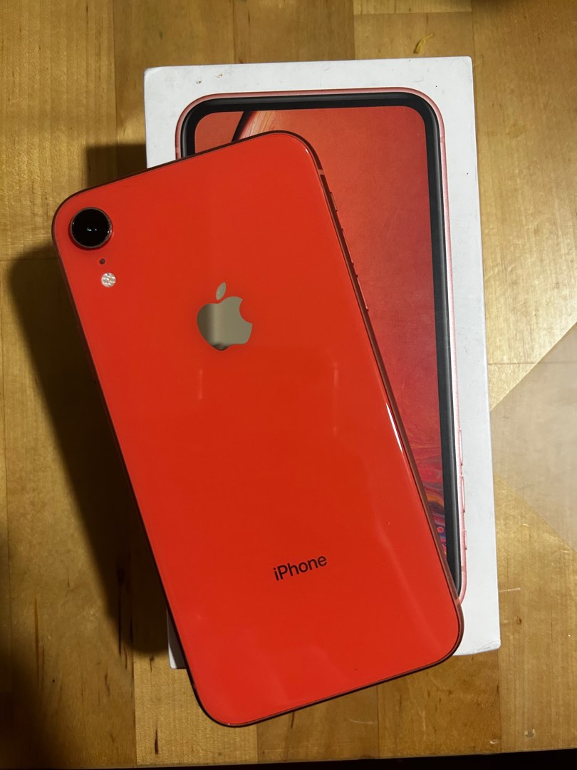 iPhone XR 64 gb (Coral) on Carousell