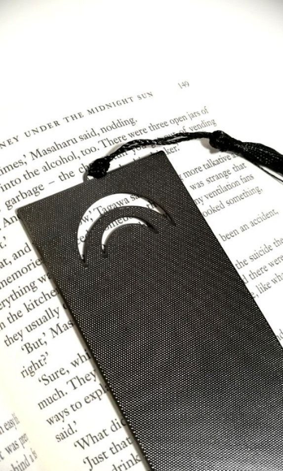 Kingdom of the Wicked Metal Bookmark, Hobbies & Toys, Memorabilia ...