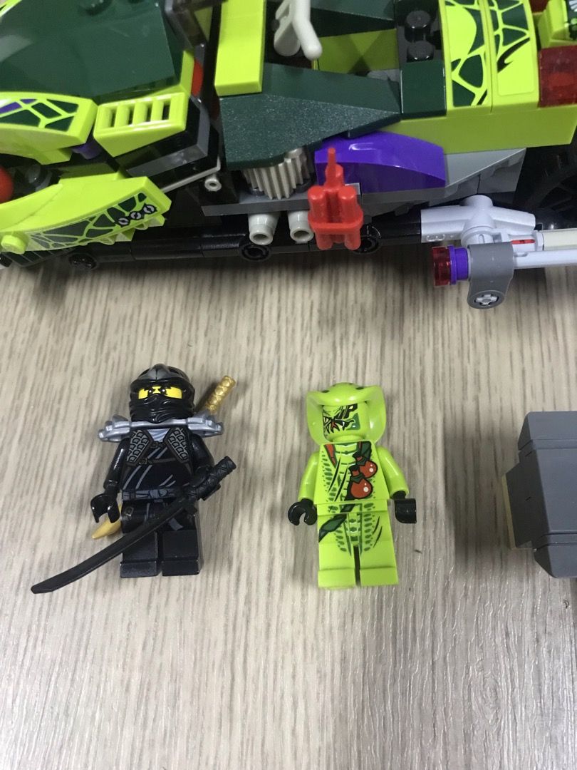 LEGO 9447 Lasha's Bite Cycle, Hobbies & Toys, Toys & Games on Carousell