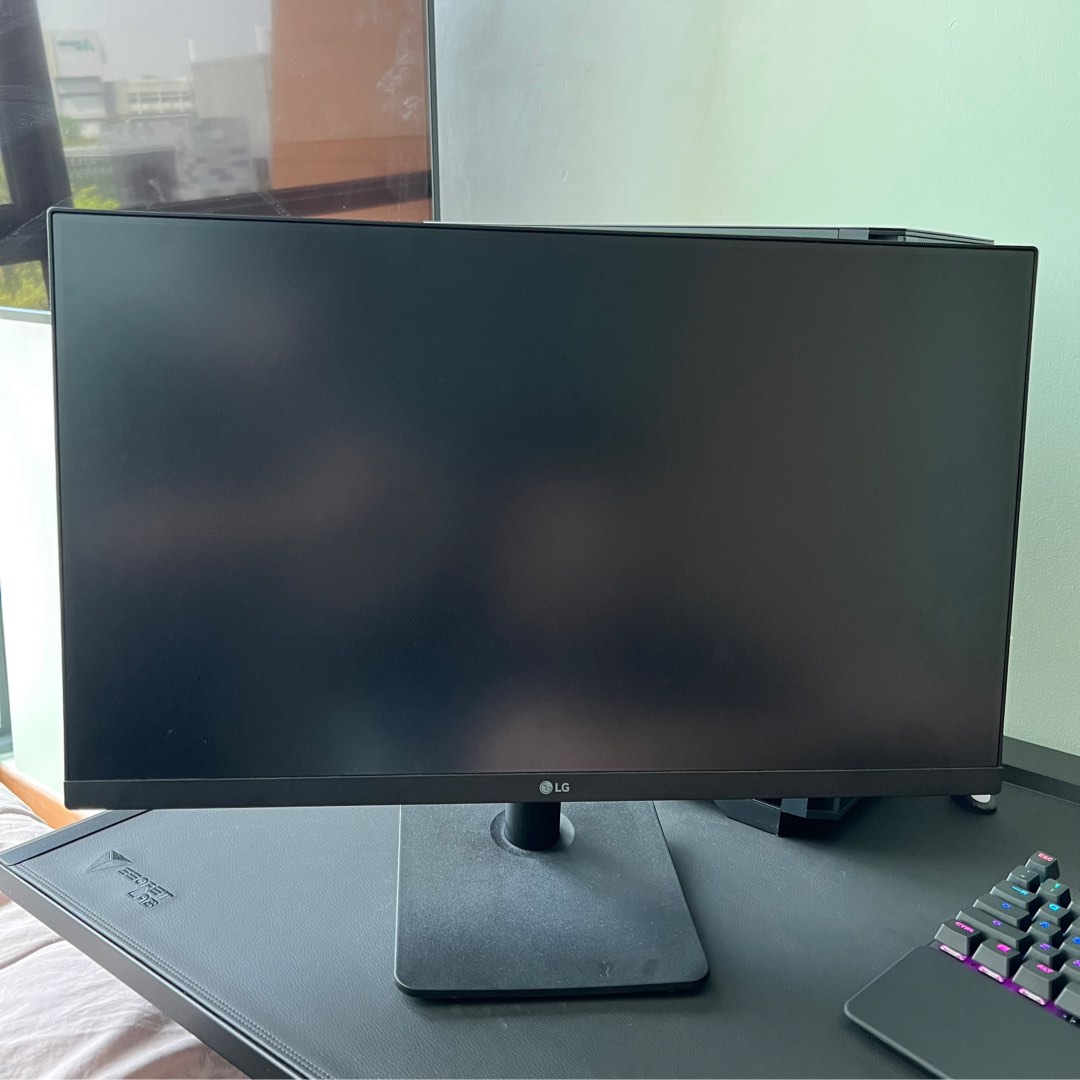 LG 24MP400 Monitor, Computers & Tech, Parts & Accessories, Monitor ...