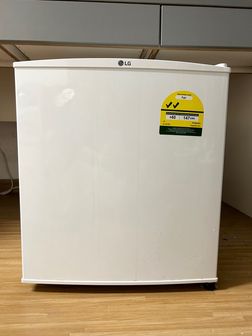 LG Mini Bar Fridge 45L, TV & Home Appliances, Kitchen Appliances, Refrigerators & Freezers on ...