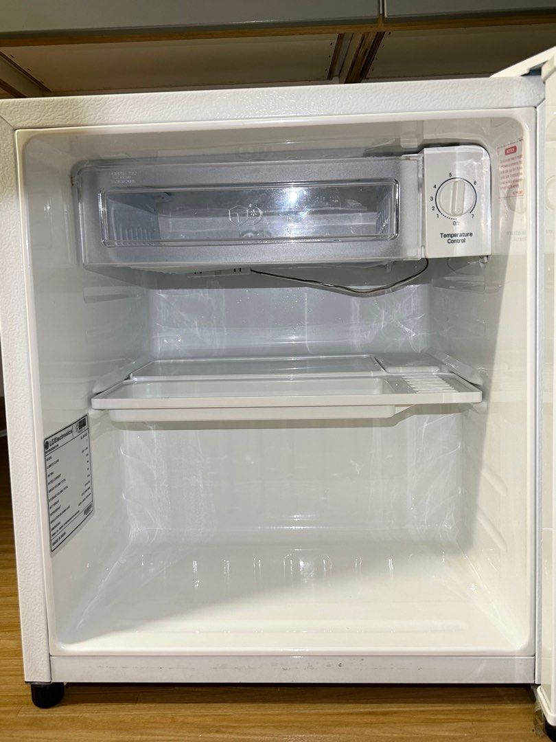 LG Mini Bar Fridge 45L, TV & Home Appliances, Kitchen Appliances, Refrigerators & Freezers on ...