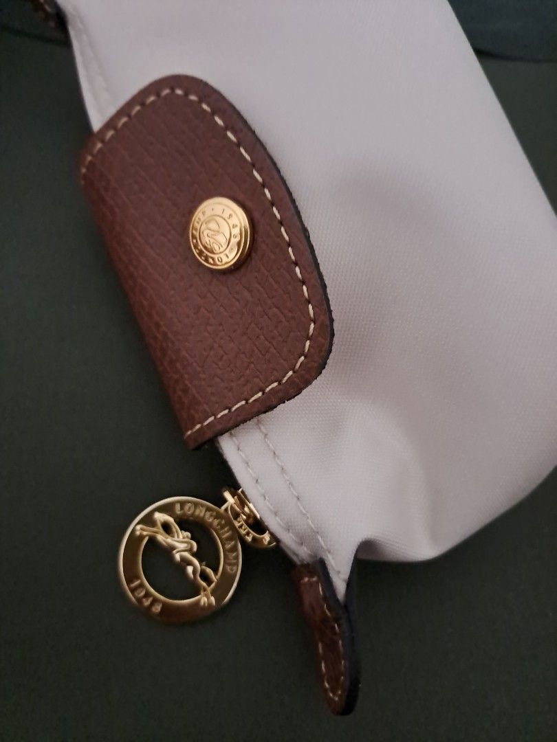 Longchamp coin pouch, Women's Fashion, Bags & Wallets, Purses & Pouches ...