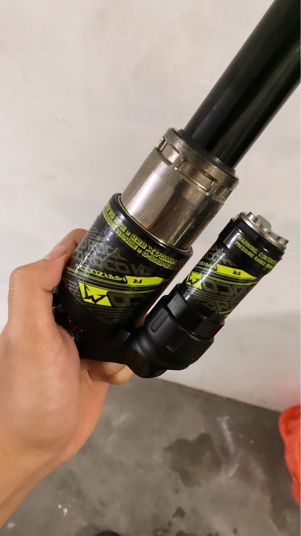 Marzocchi Roco Air R Rear Shock, Sports Equipment, Bicycles & Parts ...