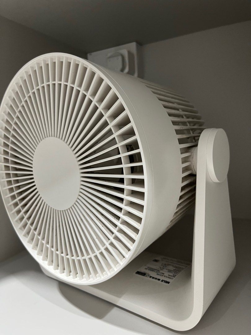 Muji Table Fan, Furniture & Home Living, Lighting & Fans, Fans on Carousell