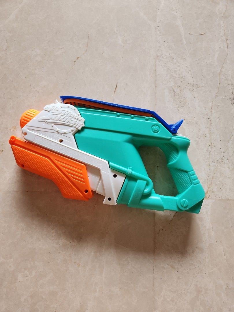 Nerf Super Soaker Water Gun, Hobbies & Toys, Toys & Games on Carousell
