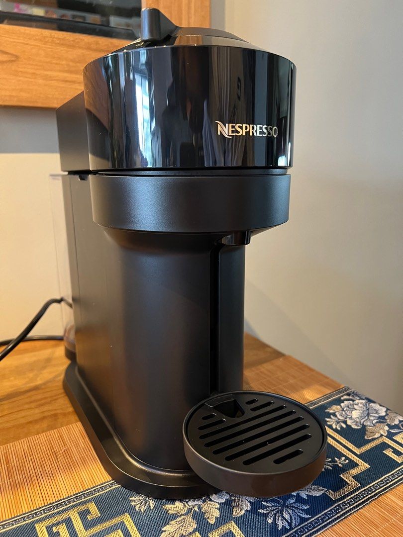 Nespresso Vertuo Next Premium, TV & Home Appliances, Kitchen Appliances ...