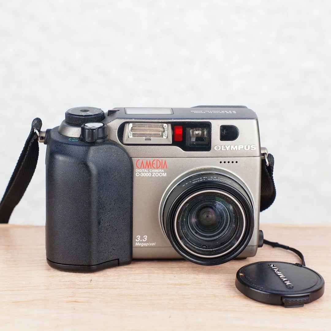 Olympus Camedia C-3000 Digital Camera, Photography, Cameras on Carousell