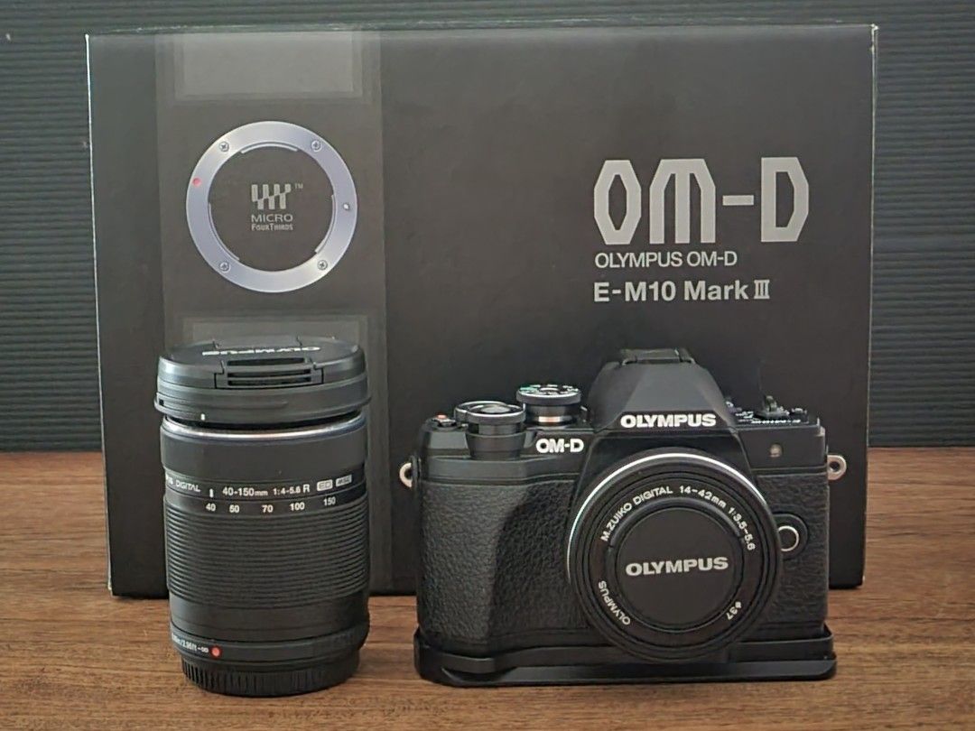 Olympus E-M10 Mark III, Photography, Cameras on Carousell