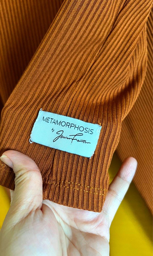 Rust coordinates - shape hugging, Women's Fashion, Dresses & Sets, Sets ...