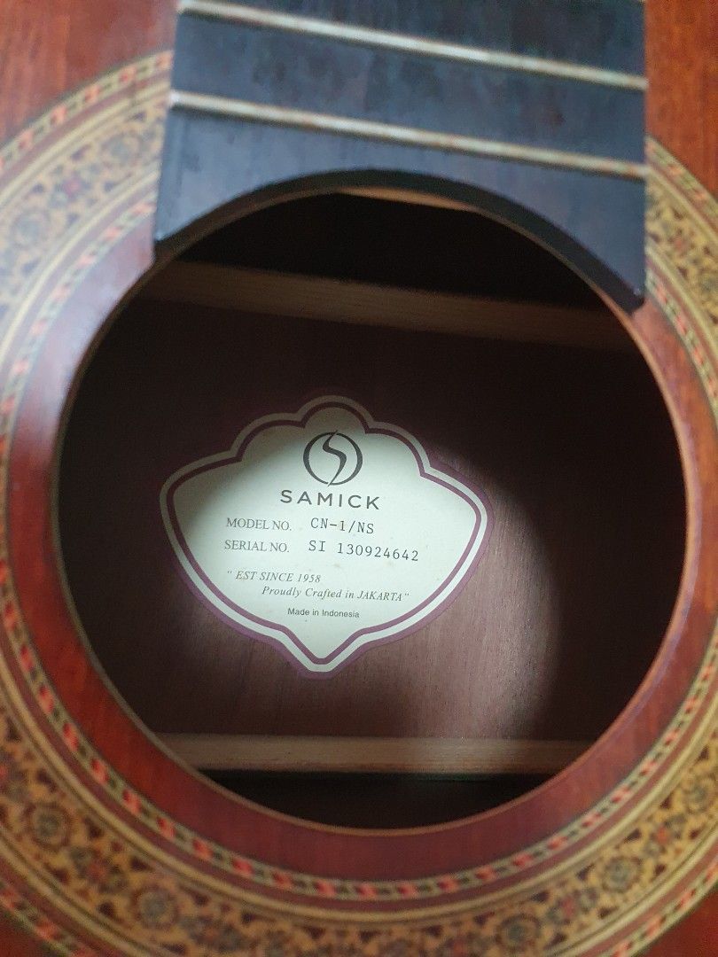Samick CN-1 Classical Guitar, Hobbies & Toys, Music & Media, Musical Instruments on Carousell