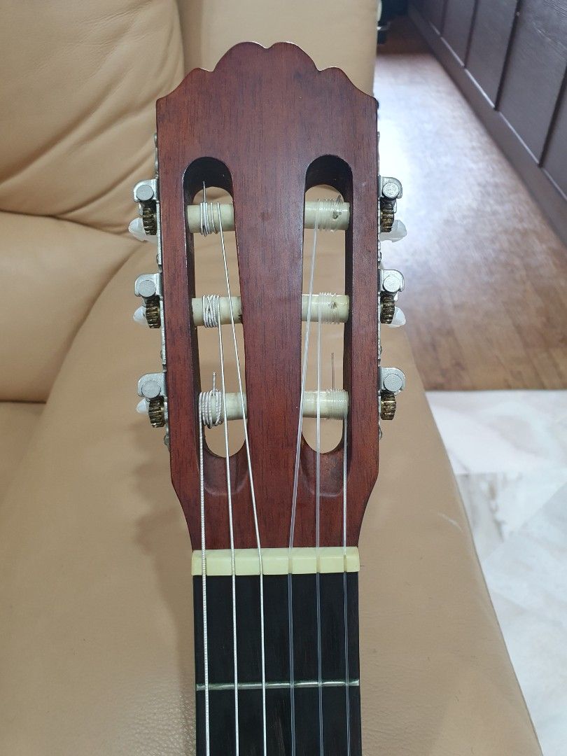 Samick CN-1 Classical Guitar, Hobbies & Toys, Music & Media, Musical Instruments on Carousell
