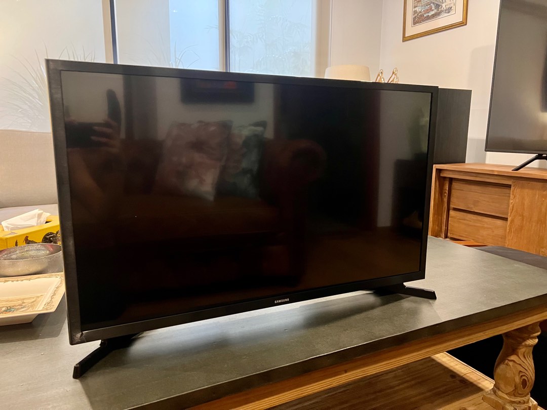 Samsung 32 inch Smart TV, TV & Home Appliances, TV & Entertainment, TV ...
