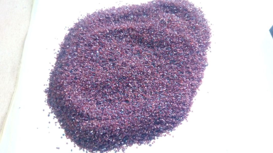 Sandblasting Media Garnet mesh 20/40, Commercial & Industrial ...