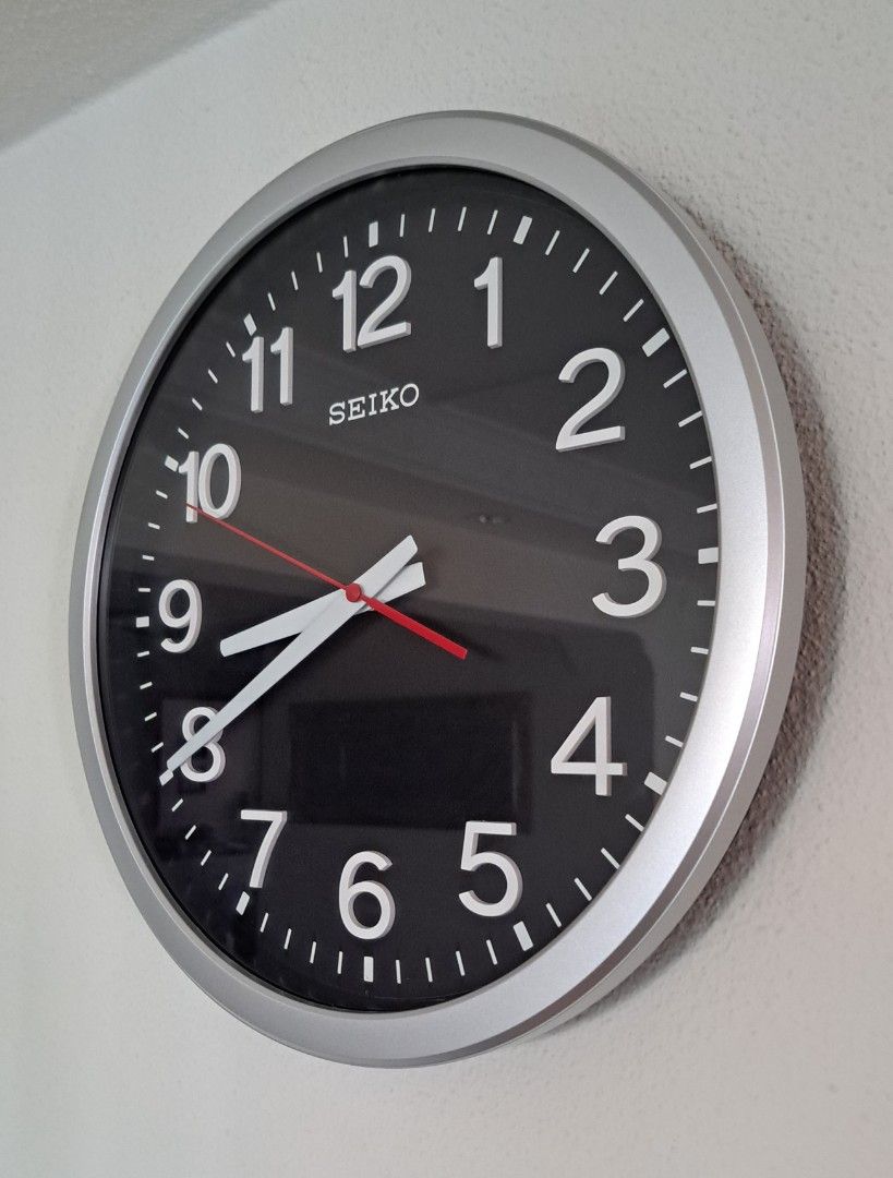SEIKO, QXA732SN, Meticulous Font Black wall clock, Furniture & Home ...