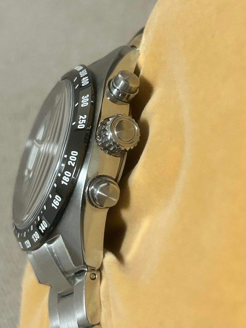 Seiko SBDL085 Panda JDM Chronograph (SSC813), Men's Fashion, Watches ...