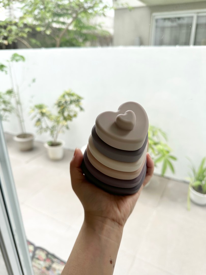 SILICONE STACKING HEARTS, Hobbies & Toys, Toys & Games on Carousell