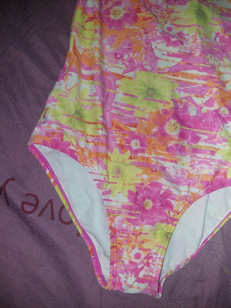 SPEEDO ONE PIECE FLORAL SWIMSUIT on Carousell
